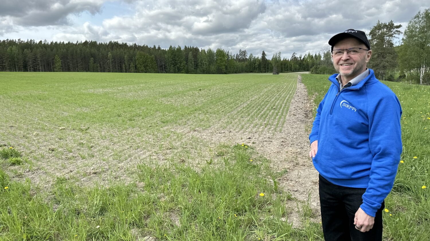 Kasvulohko kohdalleen Sirpin Vipu-napilla - AGRImedia