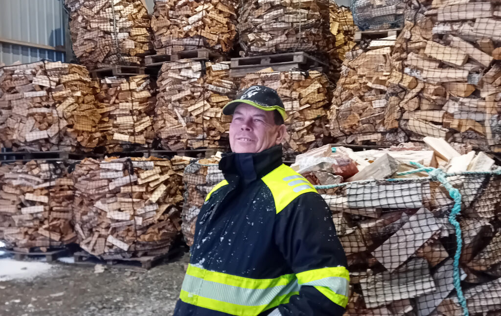Jurvan klapi valmistaa yli 1 000 heittomottia klapeja vuosittain ...